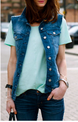 The Style Climber: Tears To The Eyes FAB!!! Thursday - Denim on Denim Love