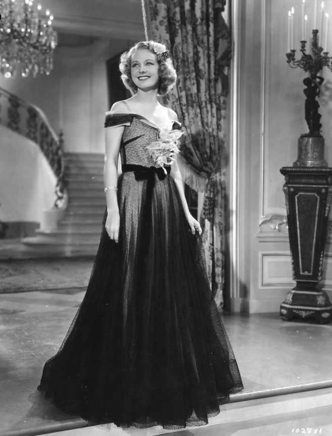 It's The Pictures That Got Small ...: THE MONDAY GLAMOUR 15!