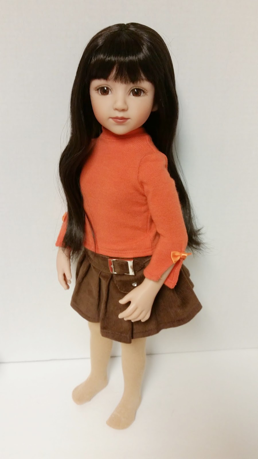 Never Grow Up: A Mom's Guide to Dolls and More: Maru and Friends Maru ...