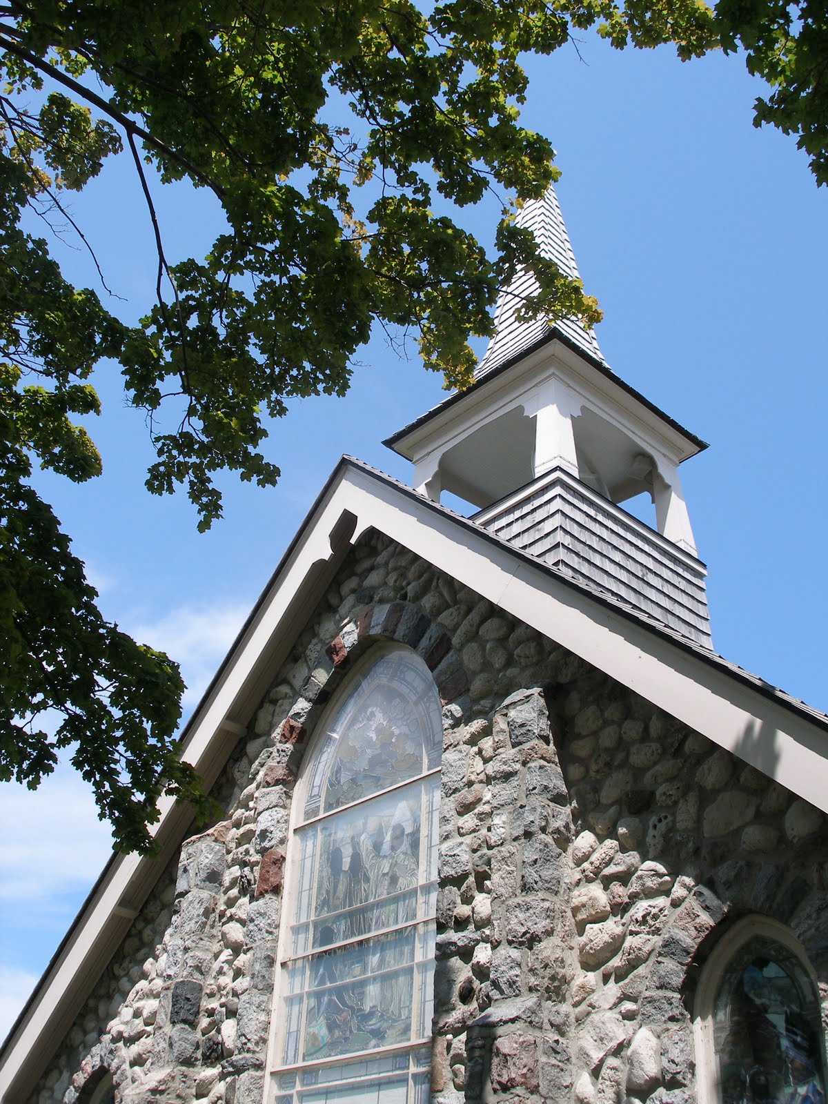 The Desperate Pastor Blog: Church of the Week: Little Stone Church ...