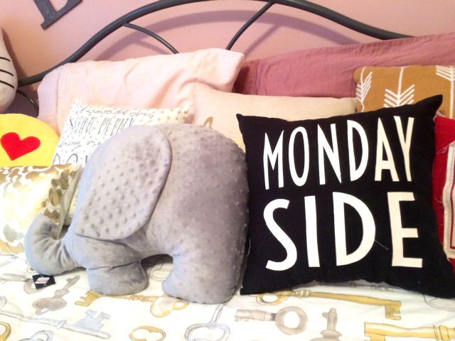 All Paths Lead to Wonderland: DIY Bright Side/Monday Side Pillow