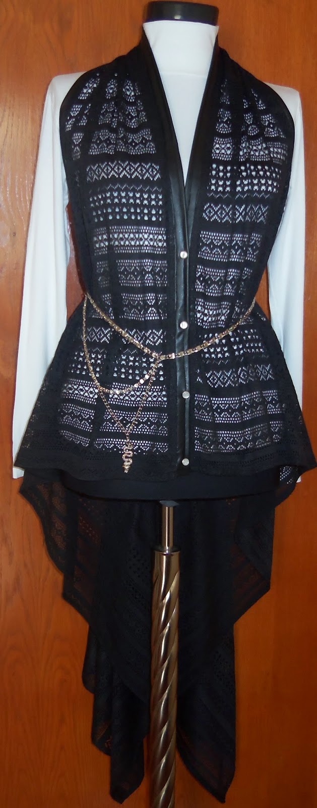 Ravendark Coven Designs: KADRA TAIL VEST