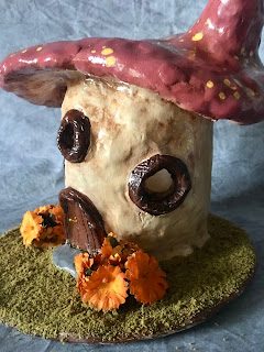 Creative Paperclay® air dry modeling material: DIY Mushroom House Using ...