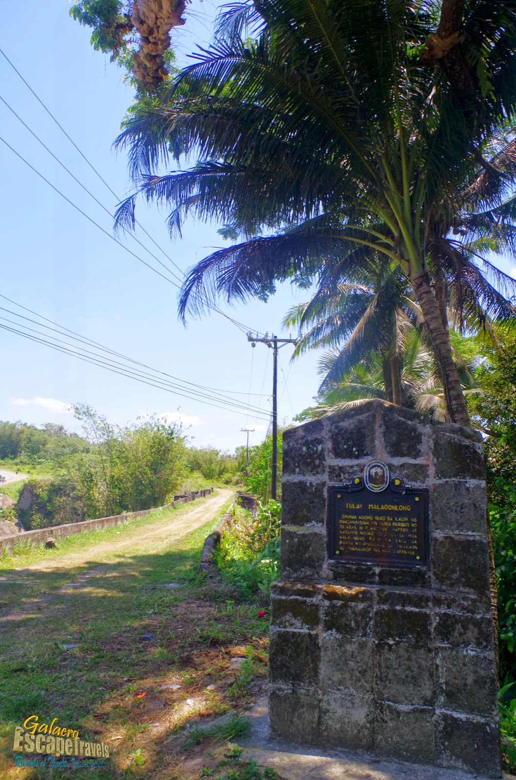 GalaeroEscapeTravels: Puente de Malagonlong | My Search for Spanish ...