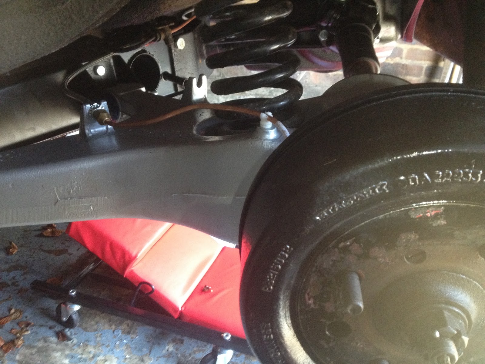 STELLA STAG MAKING A GOOD TRIUMPH STAG EVEN BETTER: DRIVE SHAFTS AND BRAKES