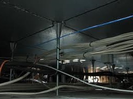 Raised Floor, Lantai Yang Tepat Untuk Ruang Server Dan Data Center ...