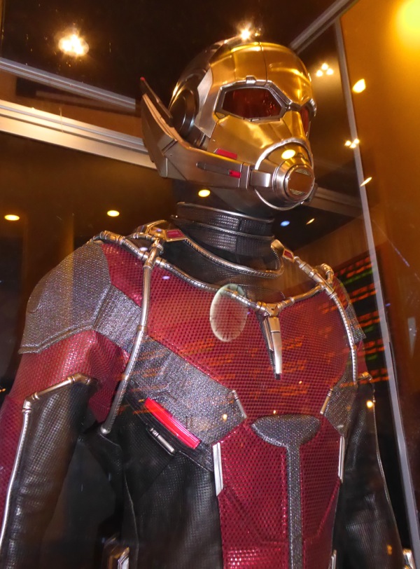 Hollywood Movie Costumes and Props: Paul Rudd's Ant-Man costume from ...