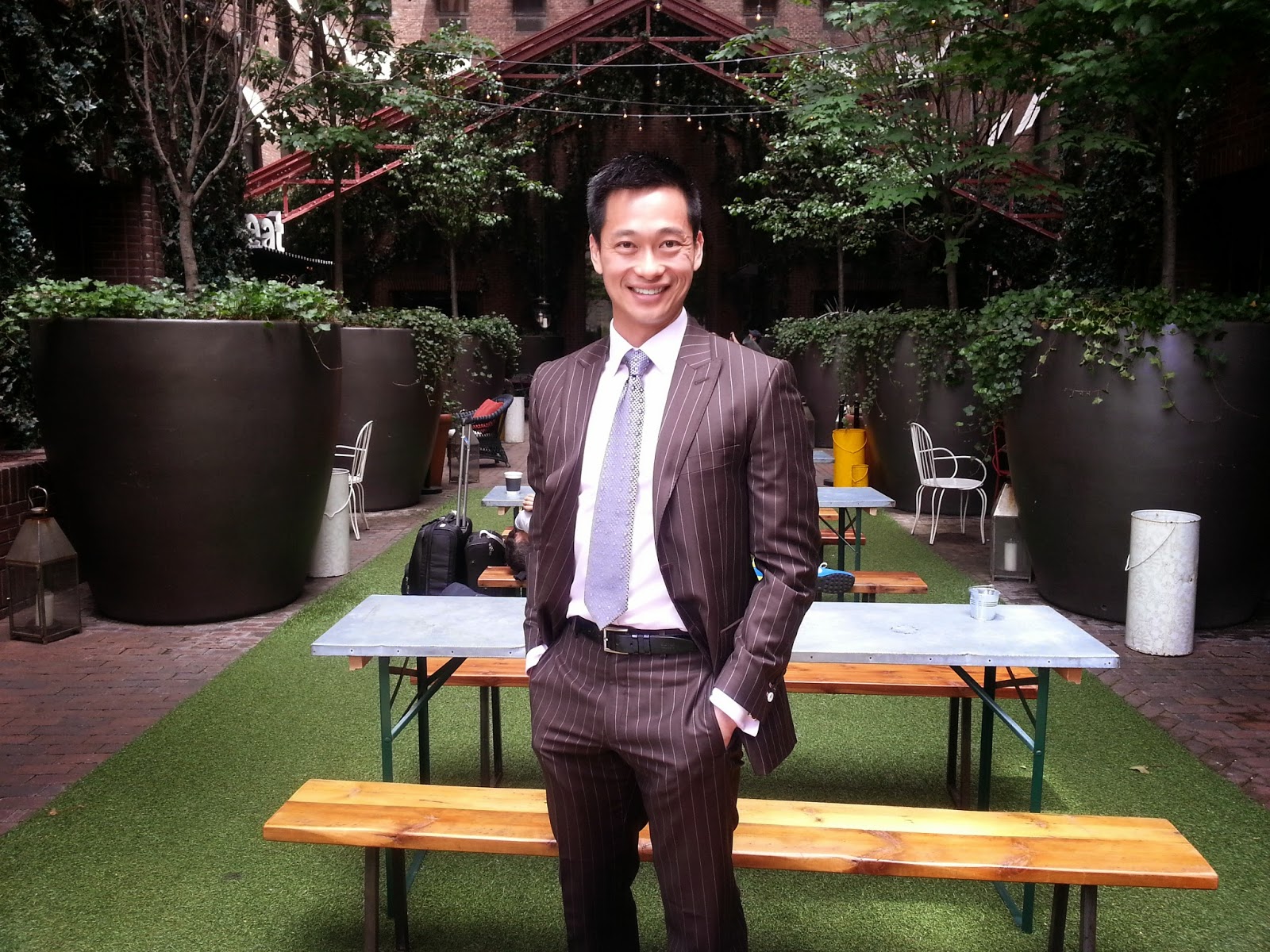 Manhattan Real Estate Agent: Asian American New York Property Agent