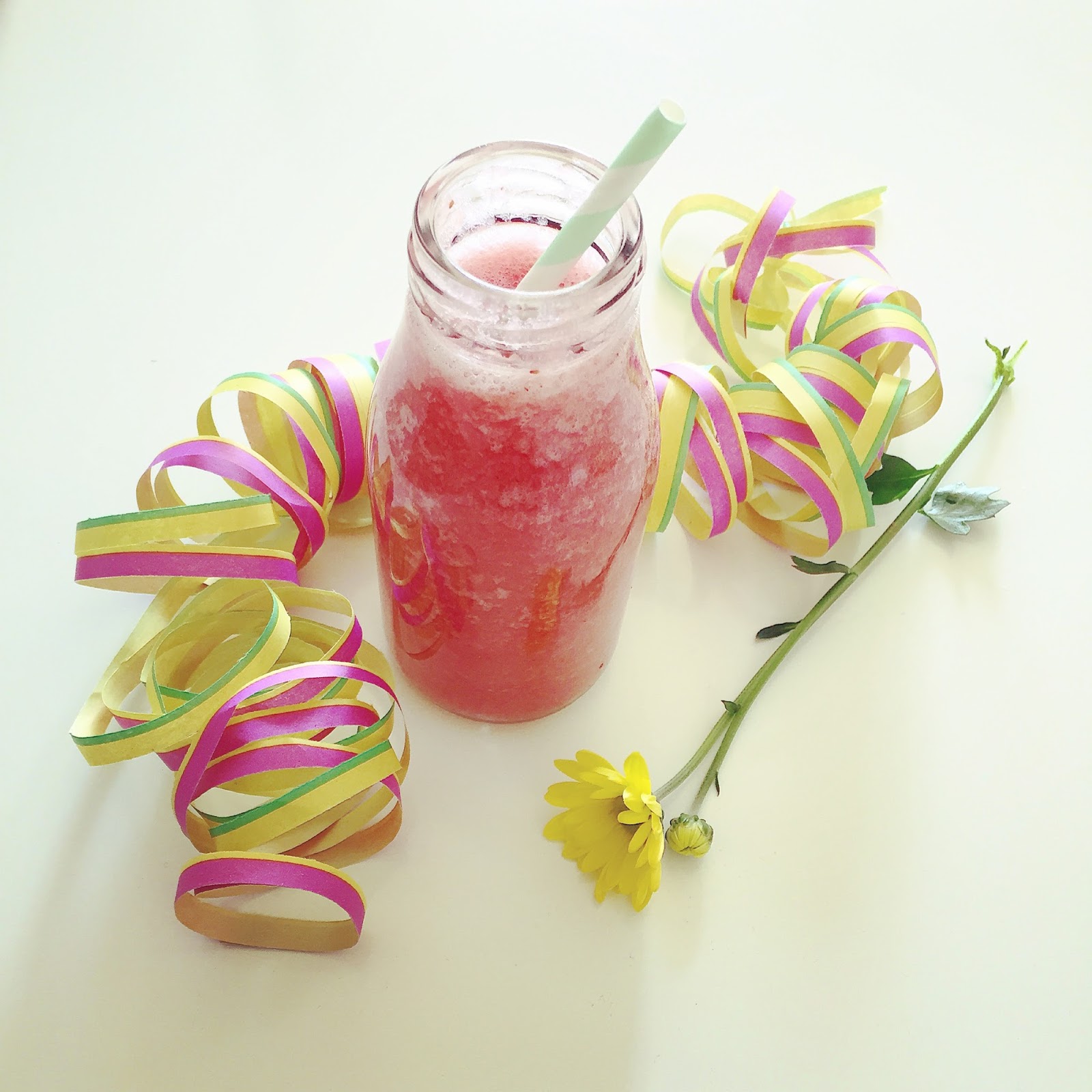 Puolukkaposki: Pienten ihmisten vappudrinkki