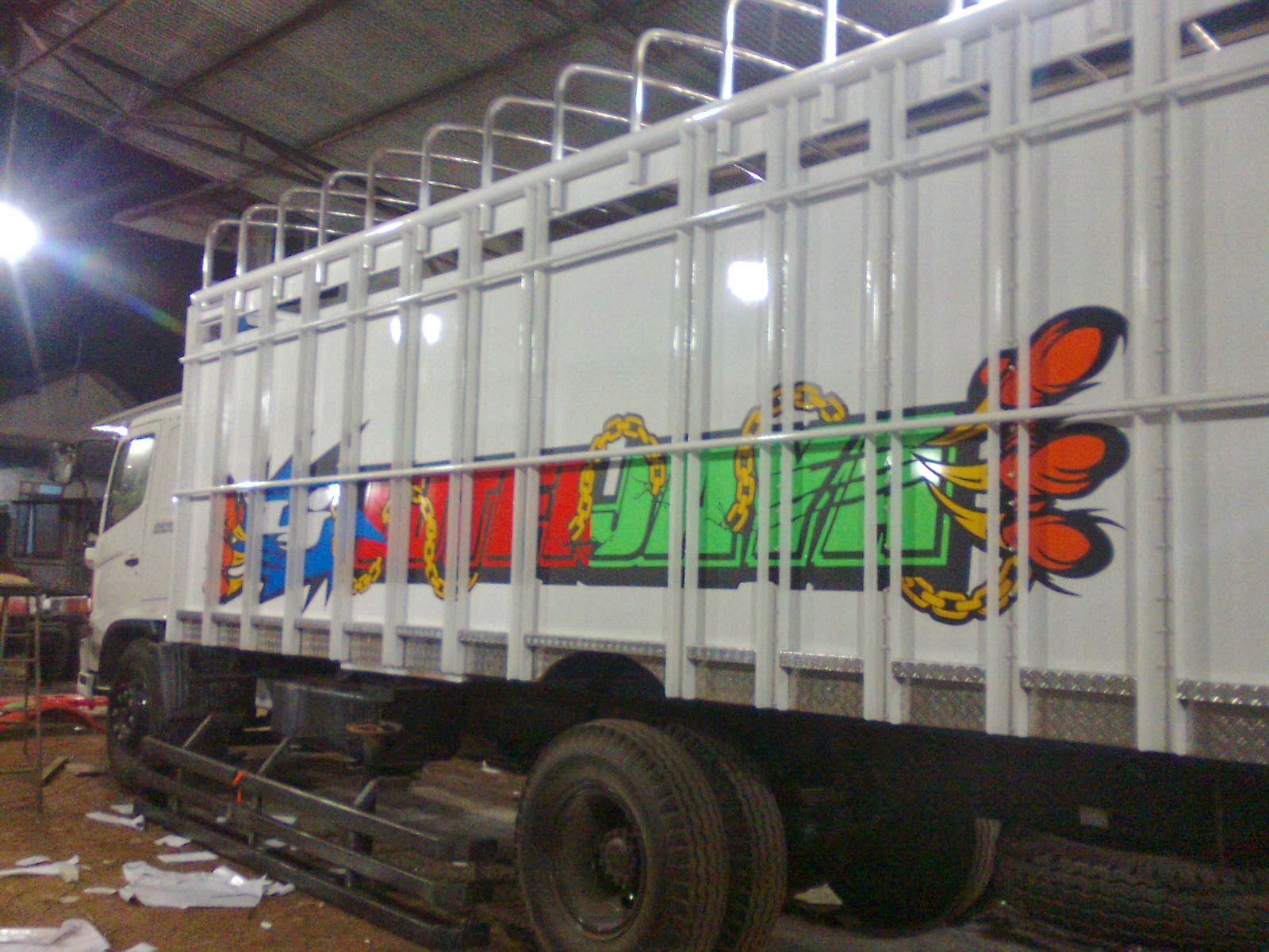 BROWNN EXOTIC: cutting sticker truck fuso LUTFI JAYA by MIKA_brownnsticker