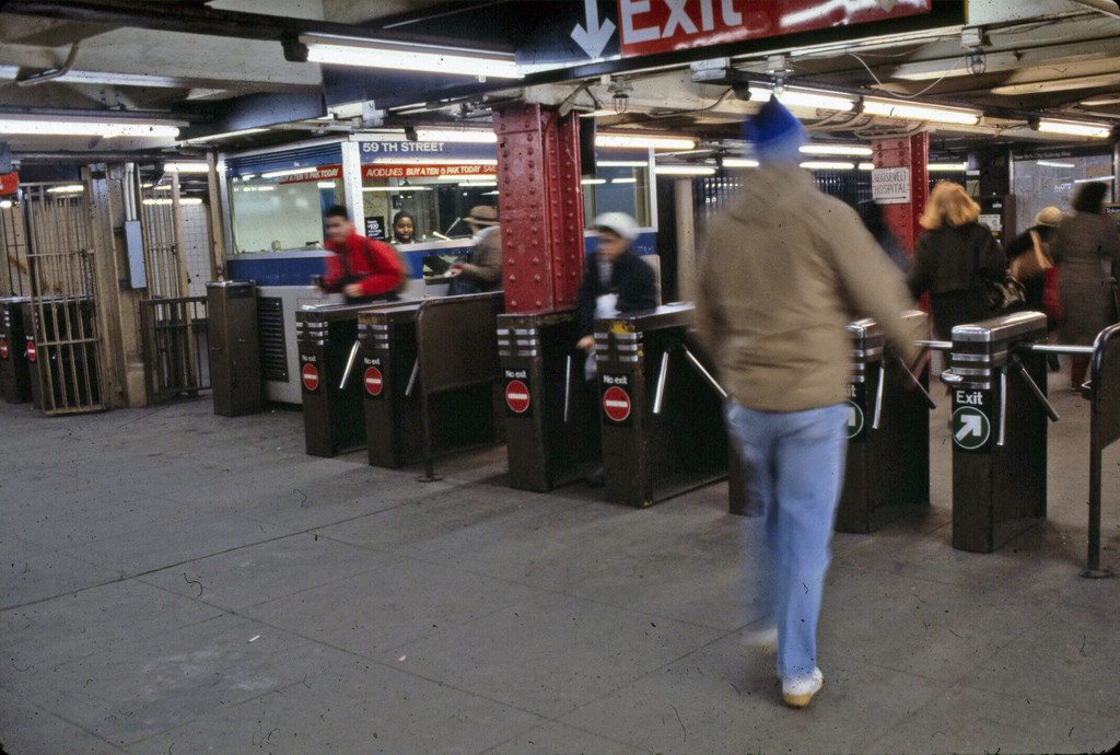 50 Rare and Interesting Photographs of the New York City Subway in the ...