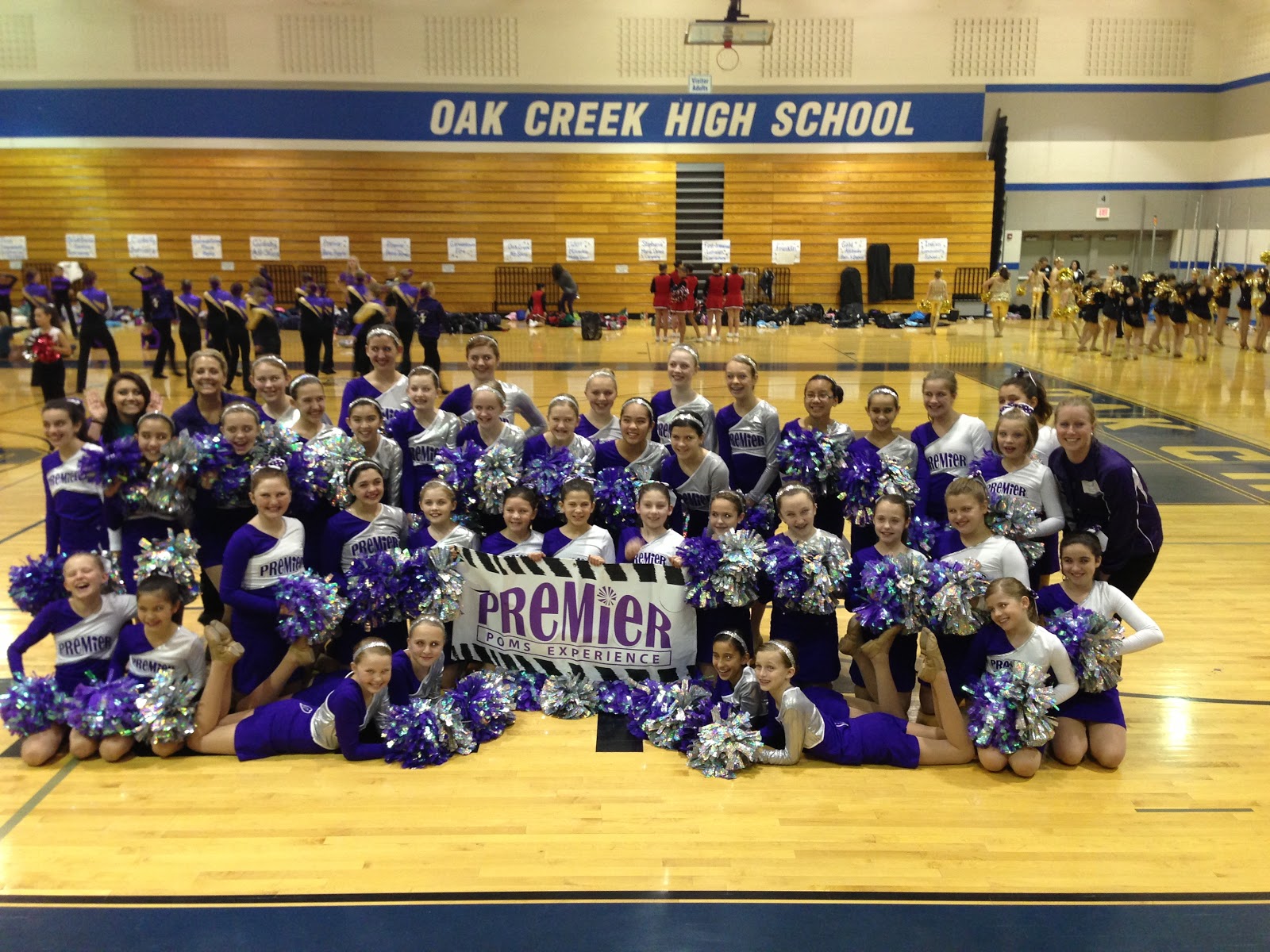 Premier Poms Experience: Badgerette Competition!