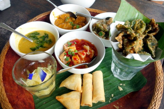 October 2014 ~ rolling writes