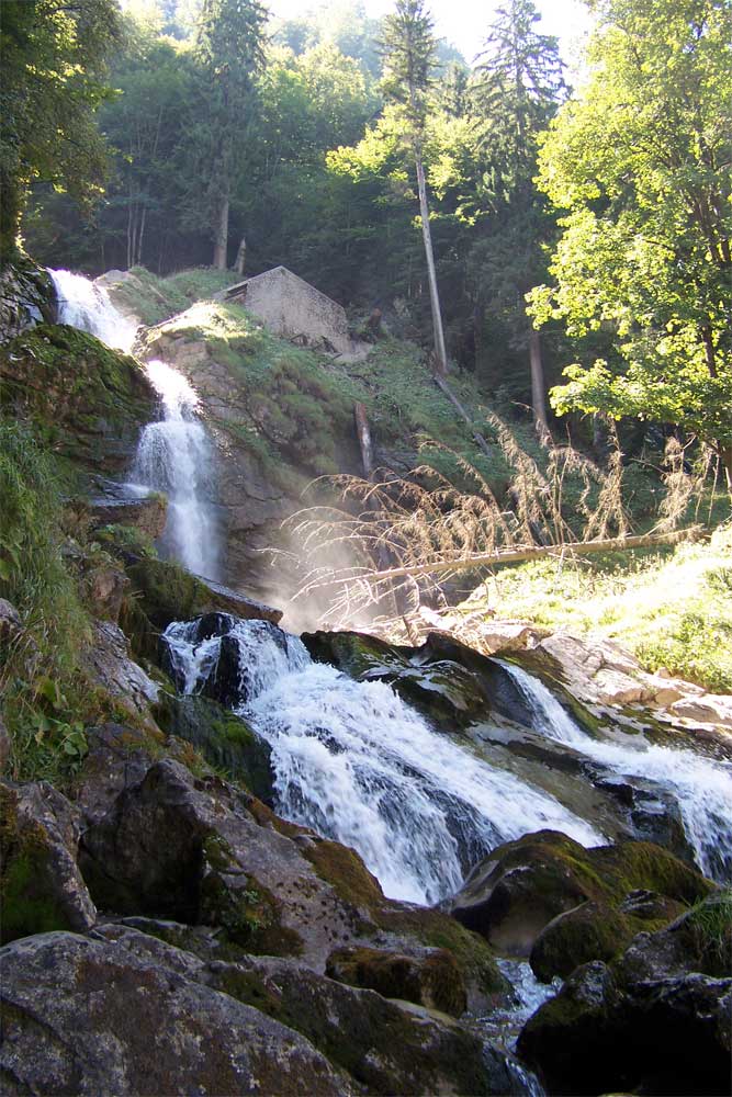 1001 Arabian Nights: The most amazing waterfall of them all ...