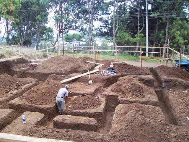 CONSTRUCCIONES MENORES.: Excavación de zanjas