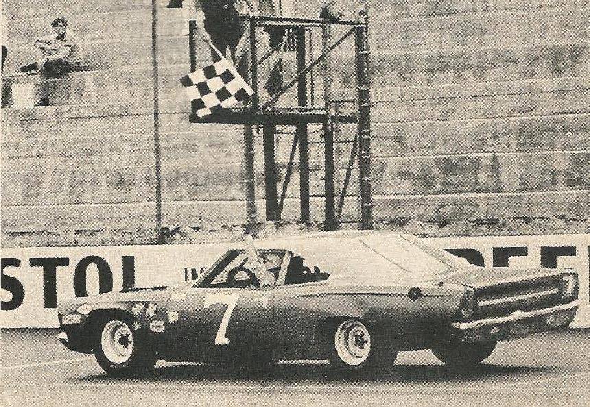 Midwest Racing Archives: 1969 – Stott Wins at Bristol