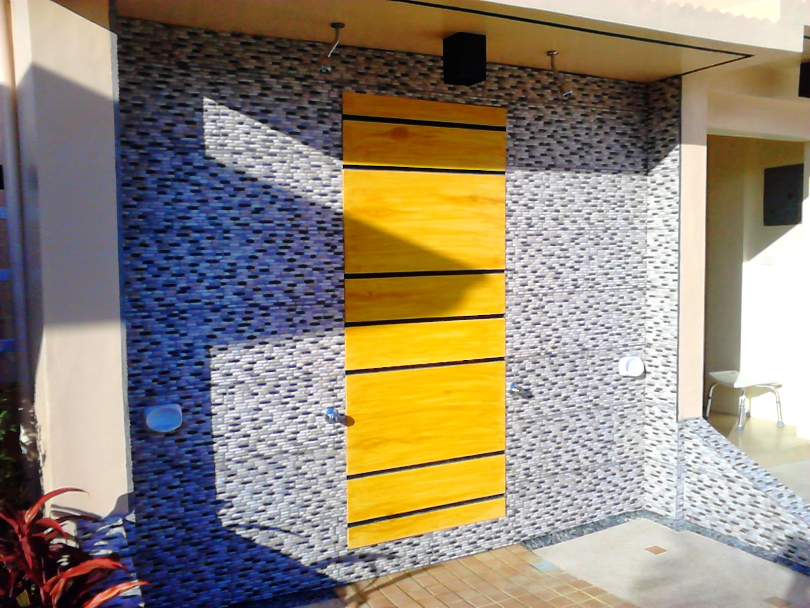 SwimConsulting: Mt. Tarak: A promising resort, restaurant, and guest ...