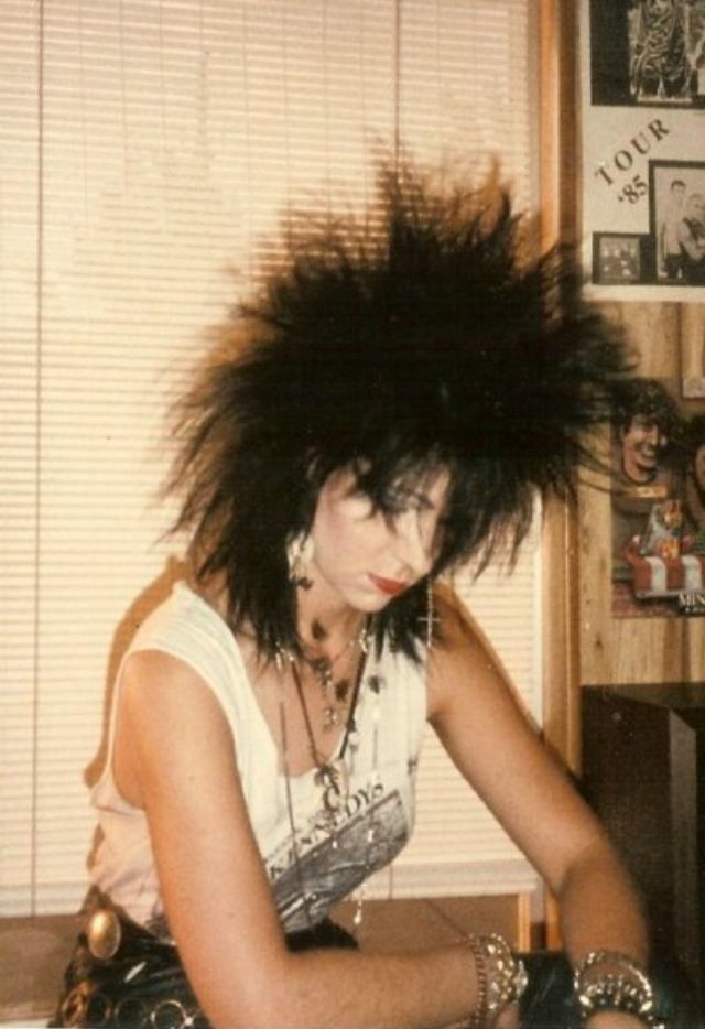 Portraits of Goths and Death Rockers in the 1980s ~ Vintage Everyday