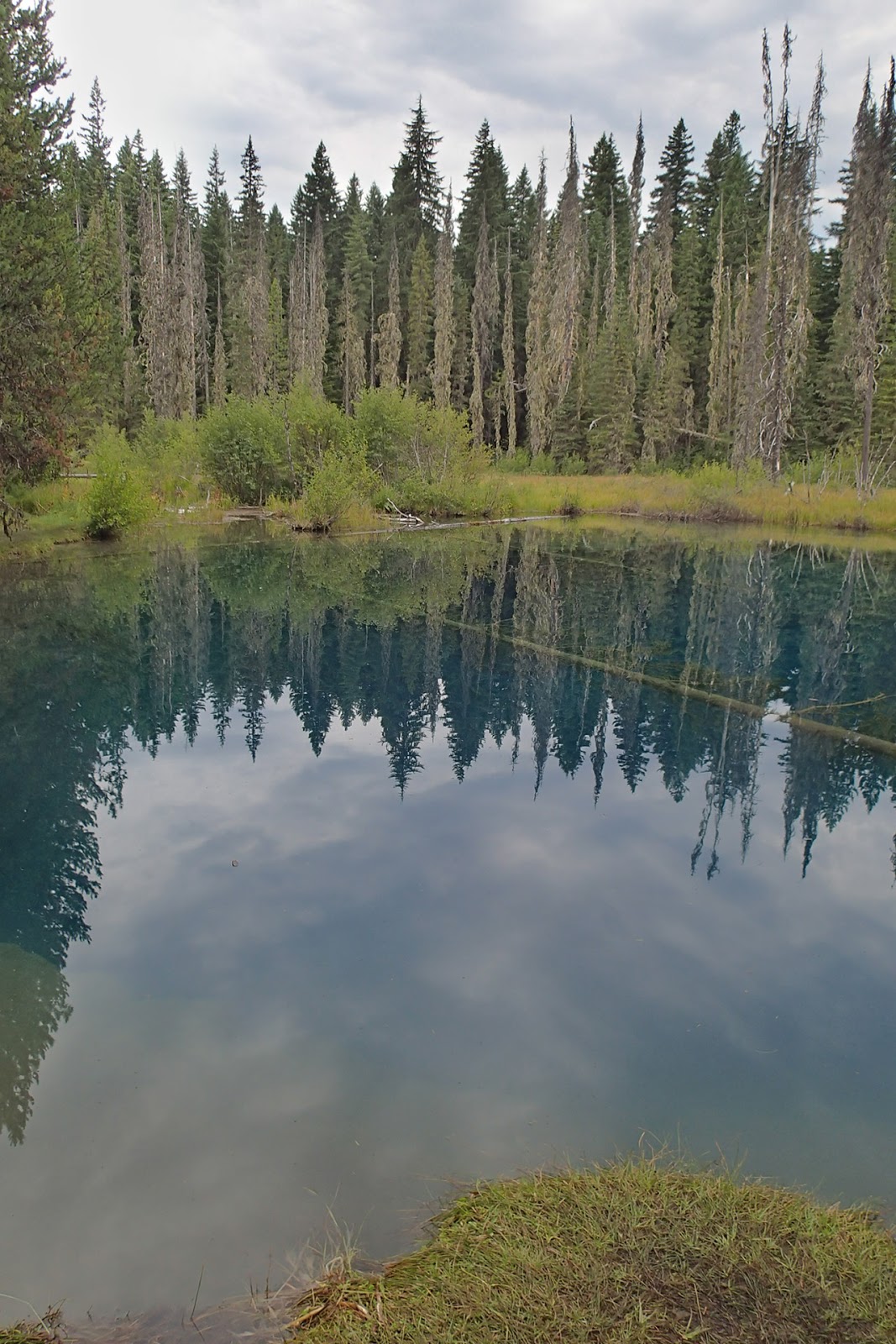 Casing Oregon: Oregon's Other Crater: Little Crater Lake