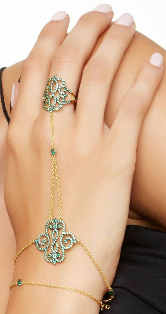 Link chain bracelet designs