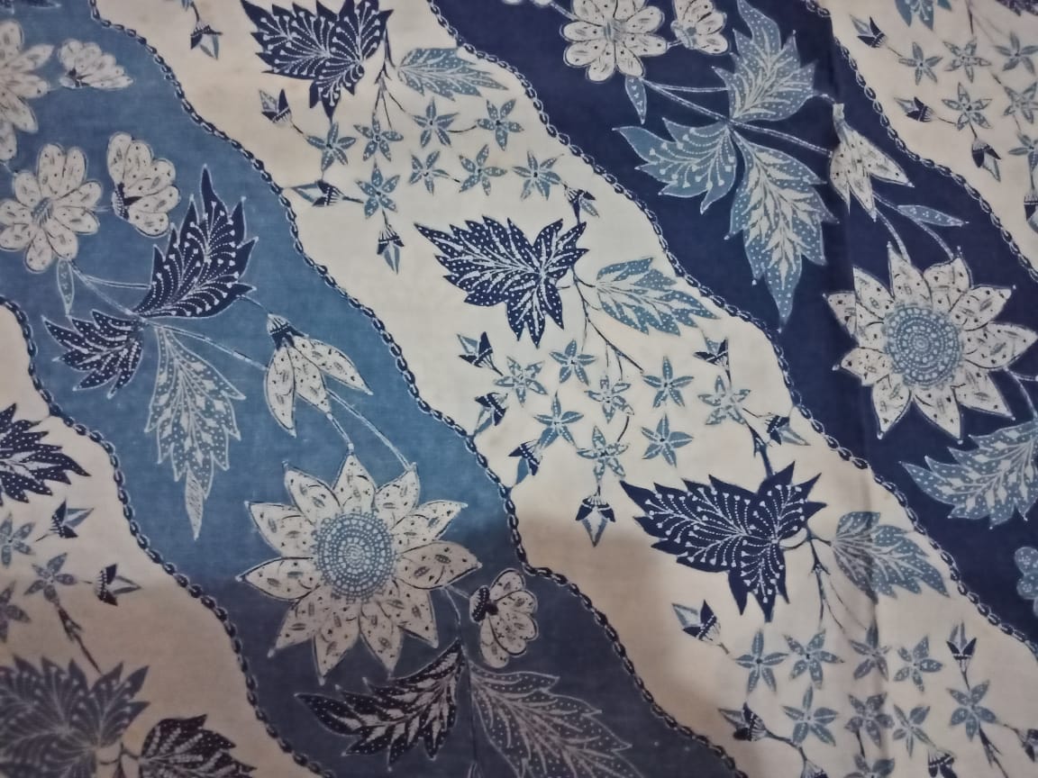 AntikAsik: batik kain panjang biru putih sidoarjoan