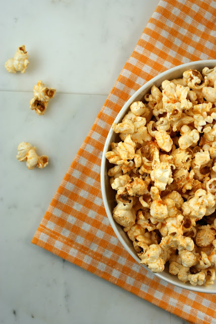 Authentic Suburban Gourmet: Sriracha Popcorn | Friday Night Bites