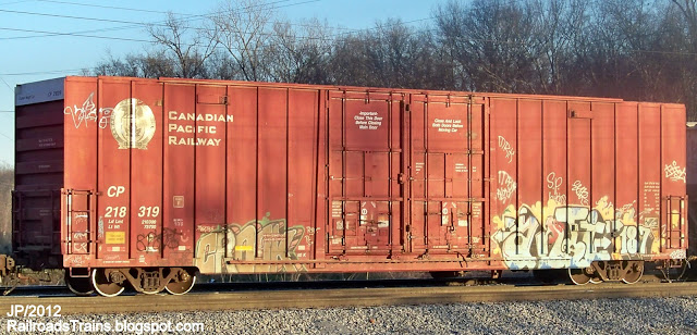 RAILROAD Freight Train Locomotive Engine EMD GE Boxcar BNSF,CSX,FEC ...