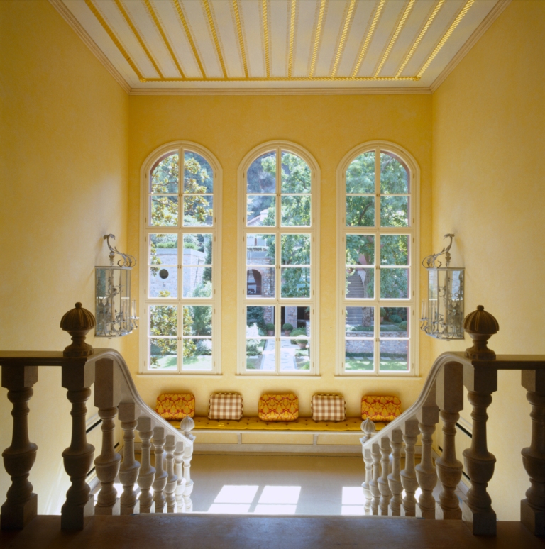 JOHN STEFANIDIS: The World of Interiors: Istanbul Yali