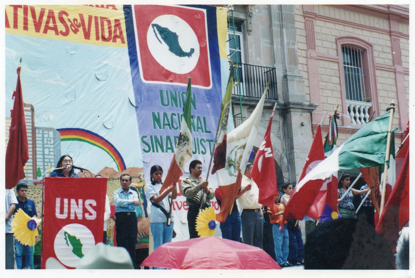MOVIMIENTO NACIONAL SINARQUISTA: MOVIMIENTO NACIONAL SINARQUISTA: ¿LA ...