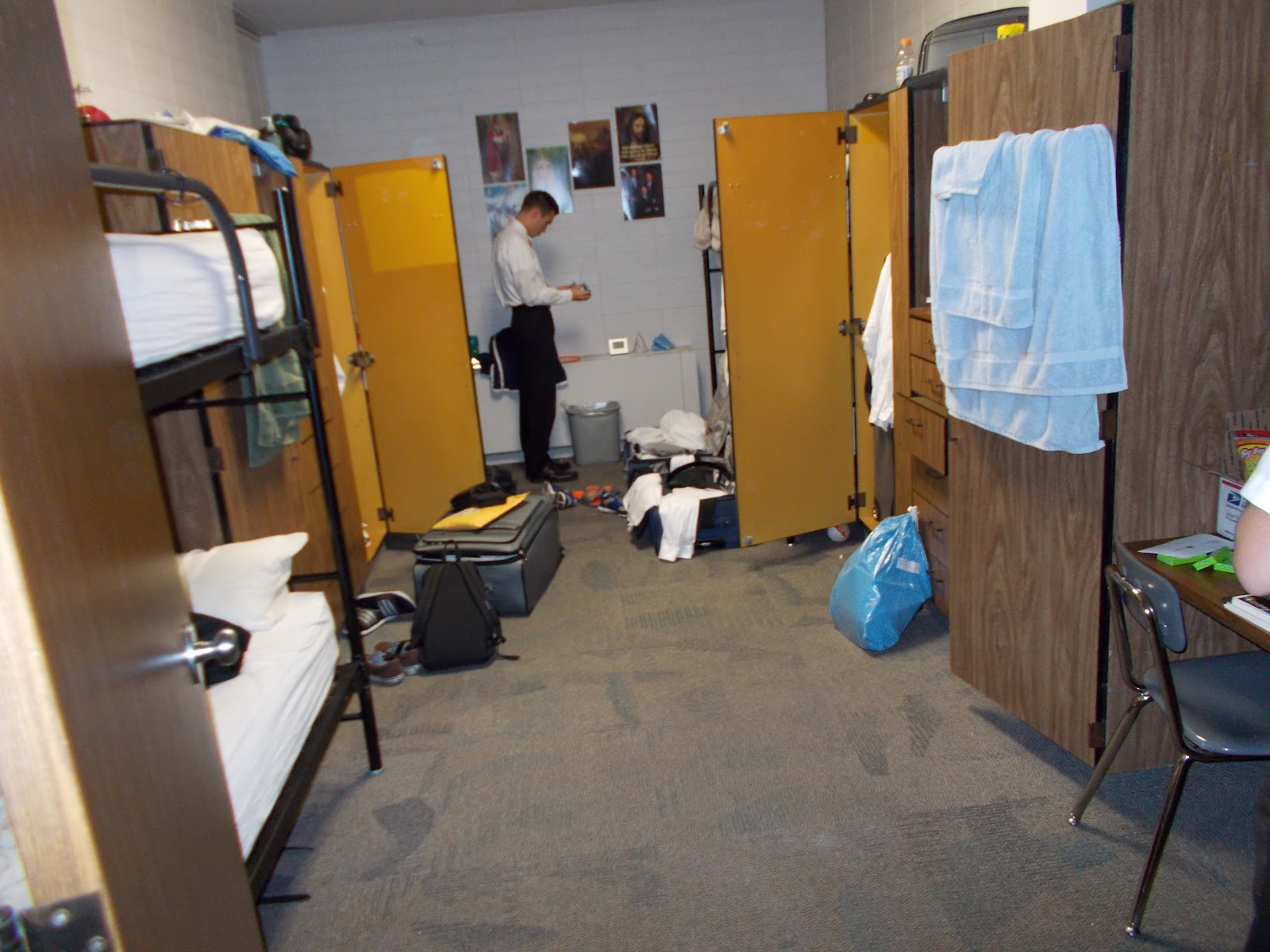 Elder Joshua Lee: Provo MTC Pictures