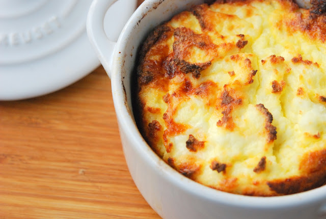 CupCakes and CrabLegs: Baked Ricotta Cheese