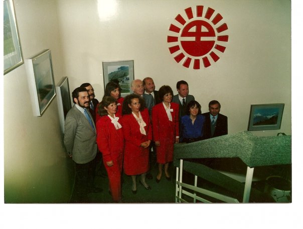 Cabin Crew Photos: AeroPeru Flight Attendant Photos