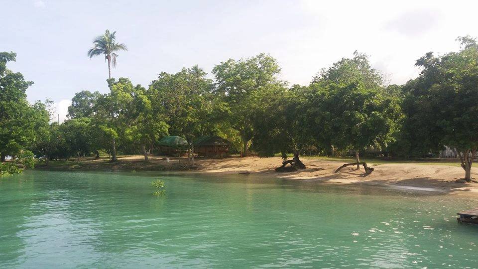 Lakawero: Uraya Beach Resort Samal - Barkada Outing