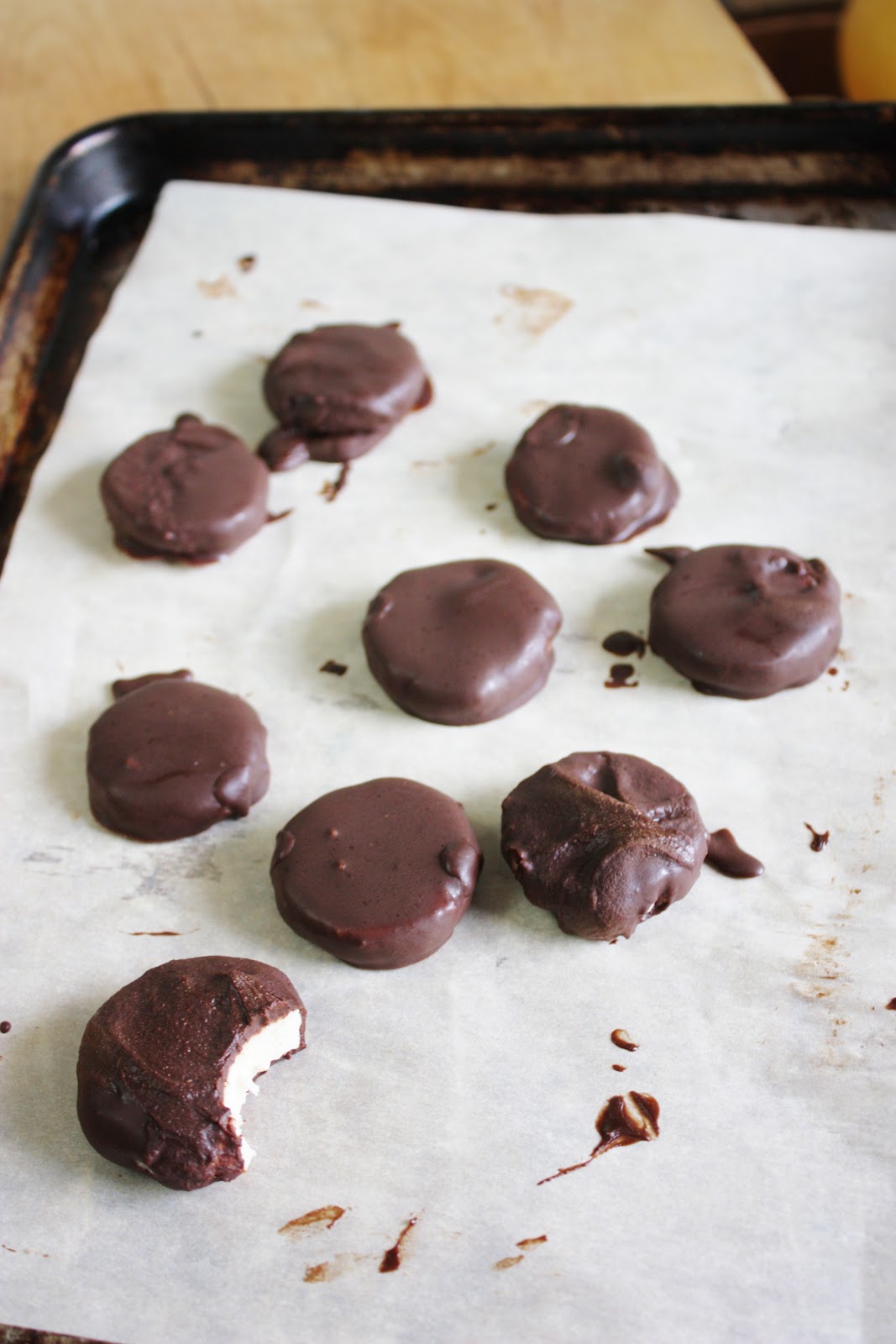This Rawsome Vegan Life: chocolate covered mint patties