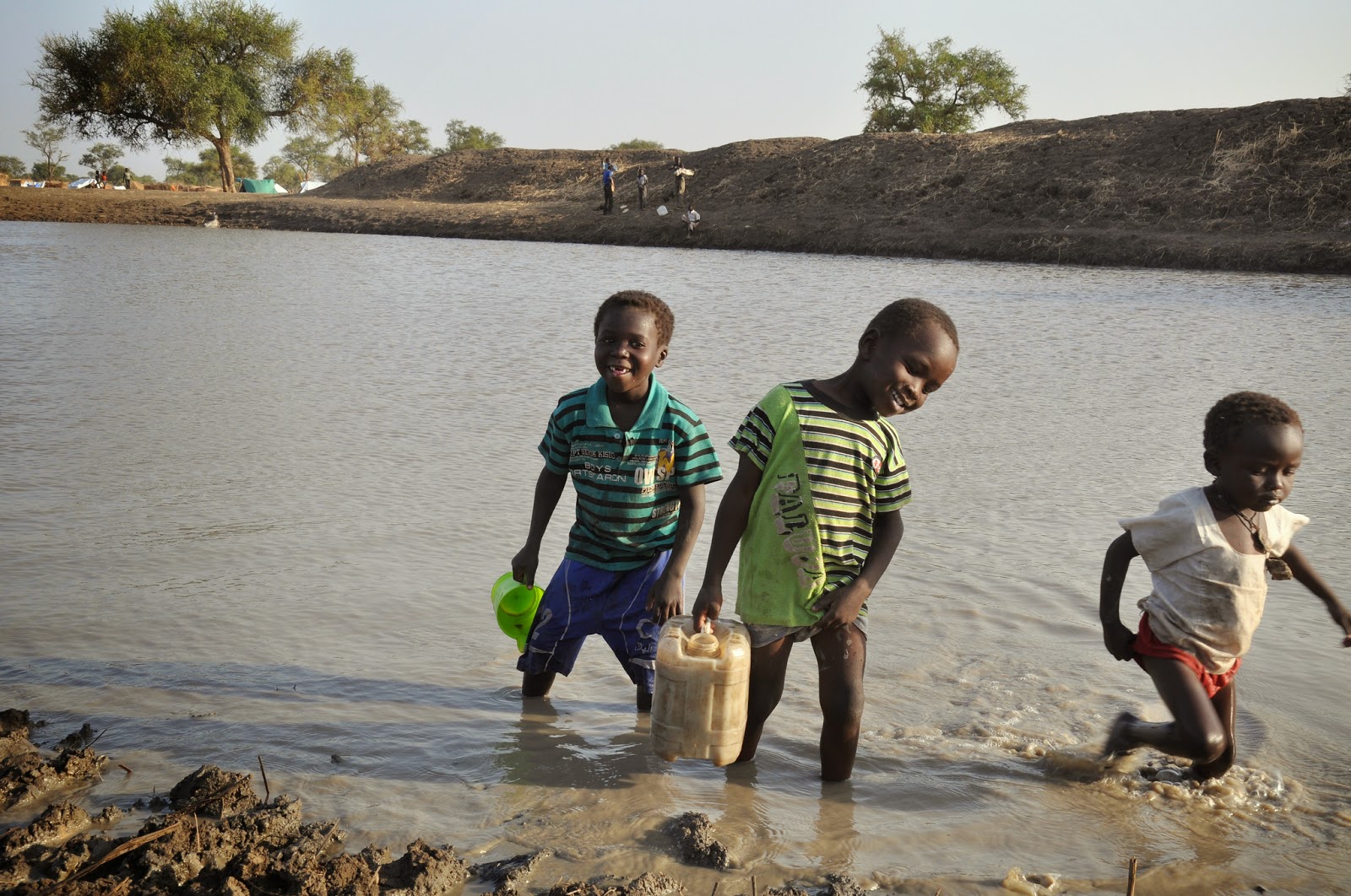 Design for the Other 90% - Tanzania: Research: The Haffir - A bright spot