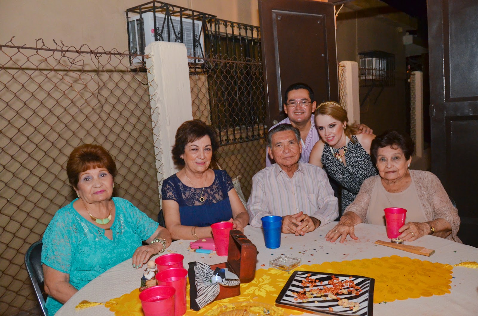 EL ALBUM DIGITAL: CUMPLE 80 AÑOS DON RAUL ARMENTA BALDERRAMA