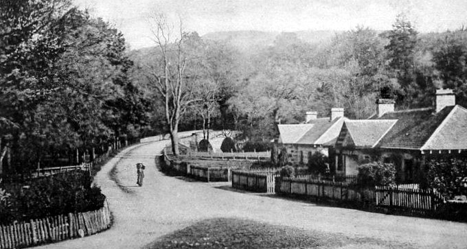 Tour Scotland: Old Photograph Inver Dunkeld Scotland