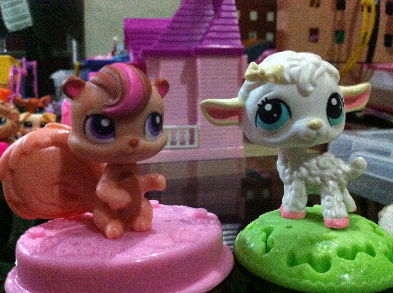 bunay's little corner: LPS Postcard Pets