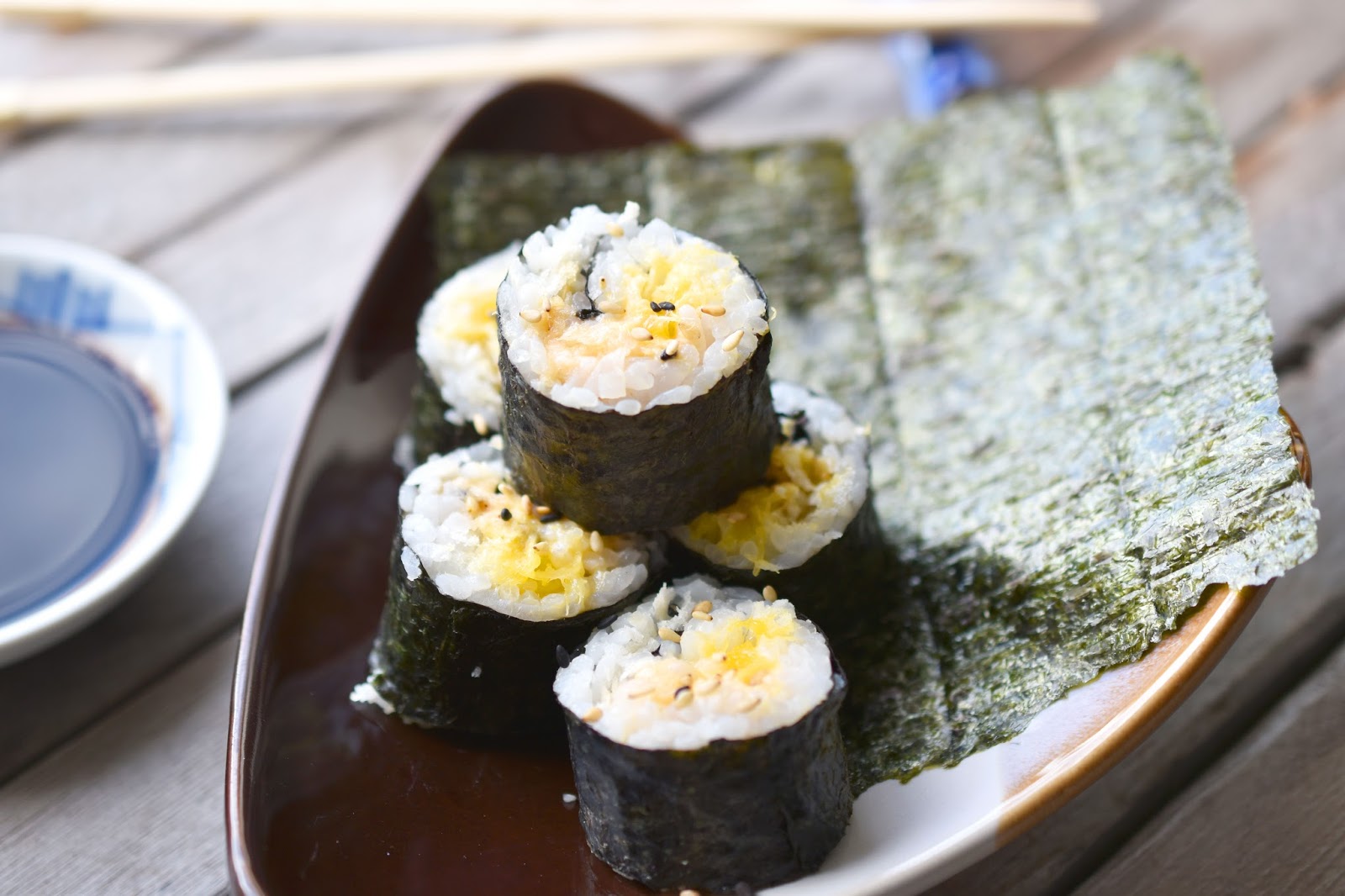 Woman in Real Life: Spicy Crunchy Mango Sushi Rolls (#TakeBackSchoolLunch)