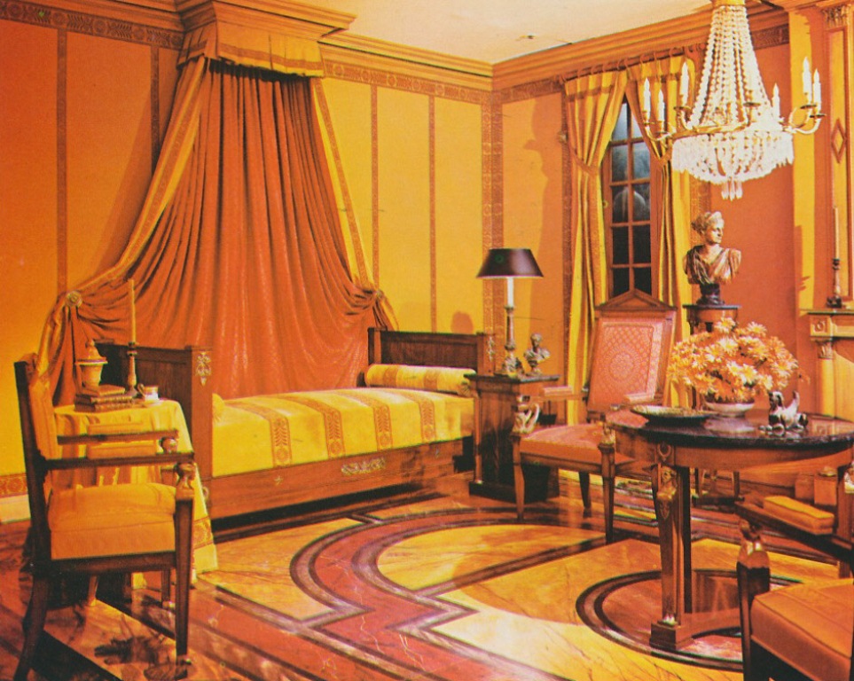 The Peak of Chic®: The Legendary Barbara D'Arcy