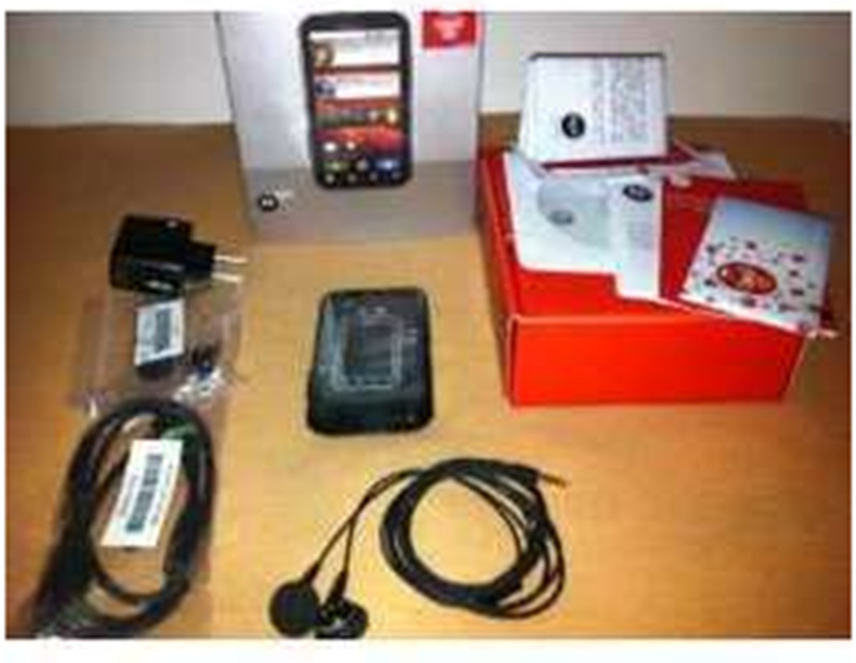 aphroditestylish: celular Motorola 9