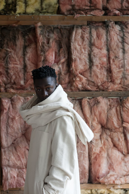 ColourlessChameleon: Ellie McDonald Portfolio Photoshoot