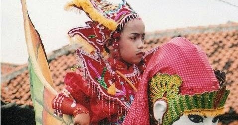 second hand tv: Kesenian Burok Cirebon Burok