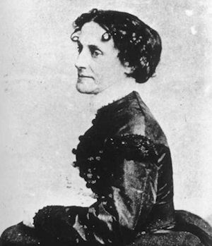 The Presurfer: Female Spies And Gender-Bending Soldiers Changed The ...