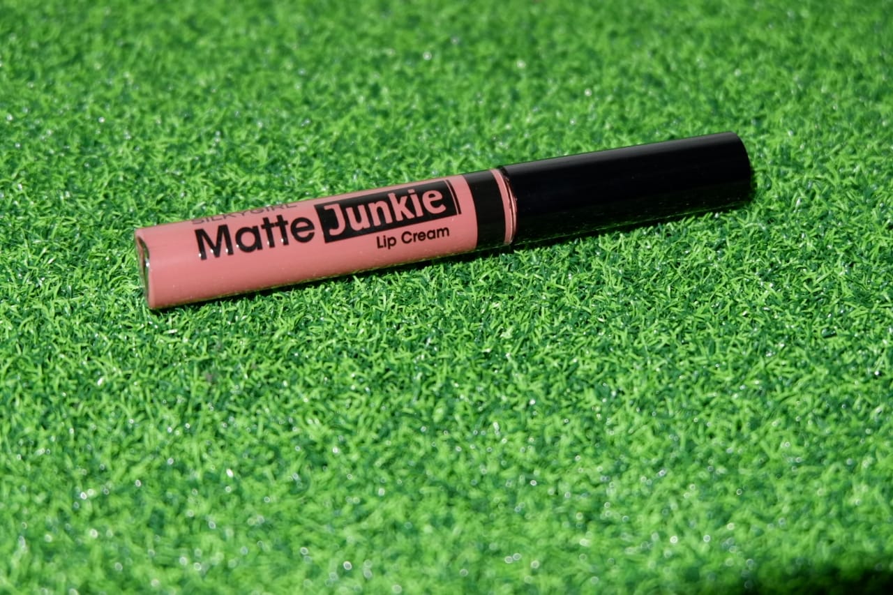 Silkygirl Matte Junkie Lip Cream - Cerita Diary Pink Tian