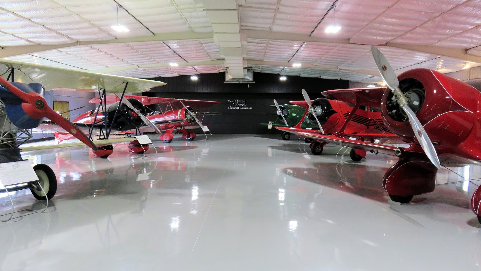 Photographic Logbook: A New York Piper in Beechcraft's Tennessee Court