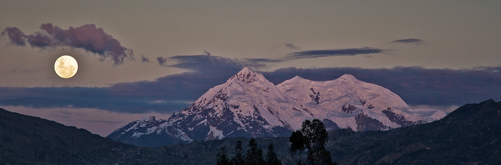 VILLAGOMEZ EL SIÑANI: ILLIMANI