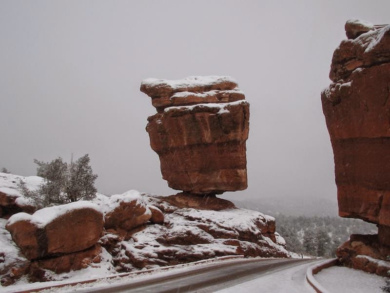 The Balanced Rock | The Garden of the Gods, Colorado