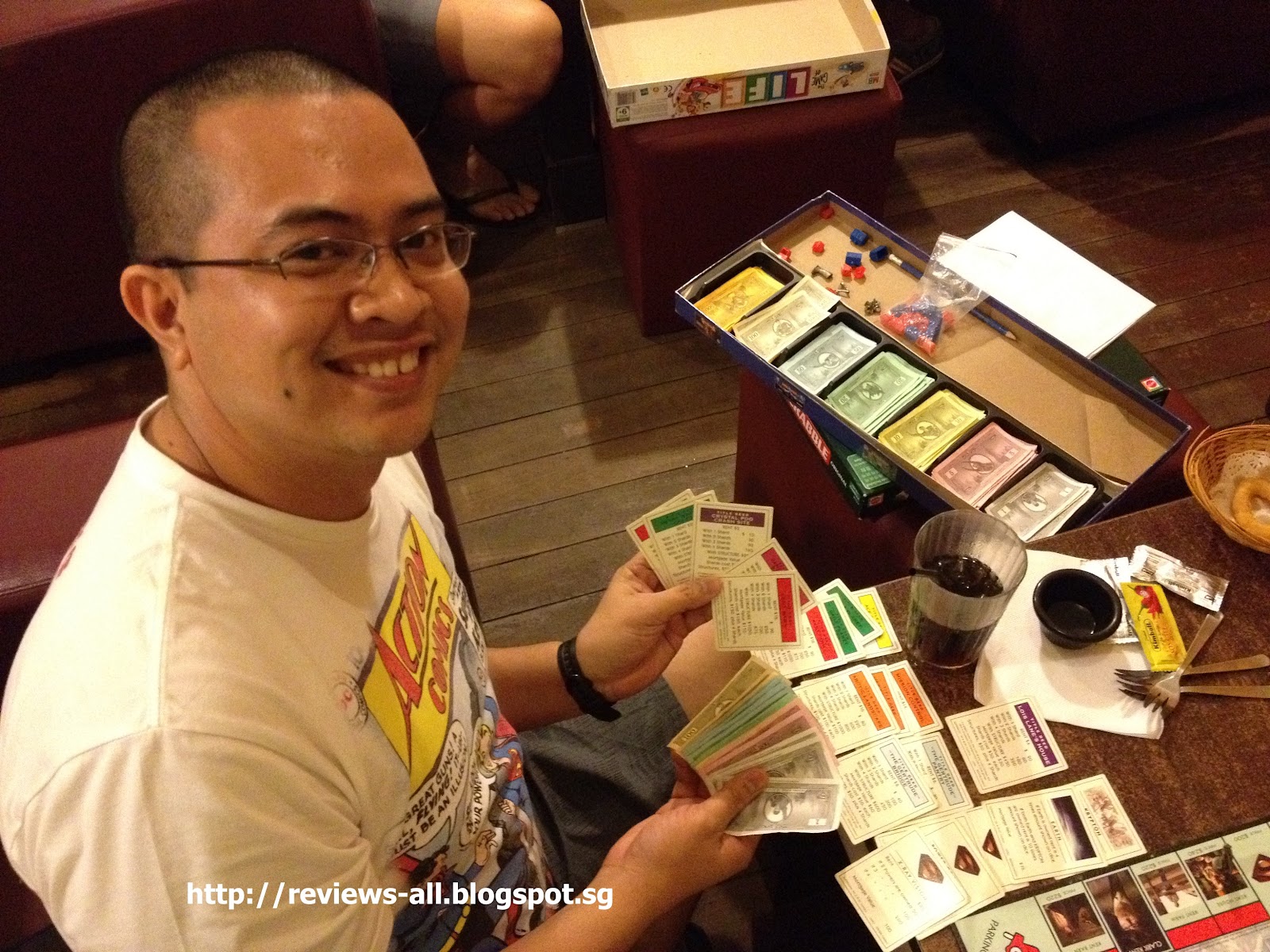 We'll Tell You - A&W Couple's Blog: The Mind Cafe (Singapore)