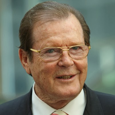 Les Grognards: Sir Roger George Moore, conosciuto come Roger Moore ...